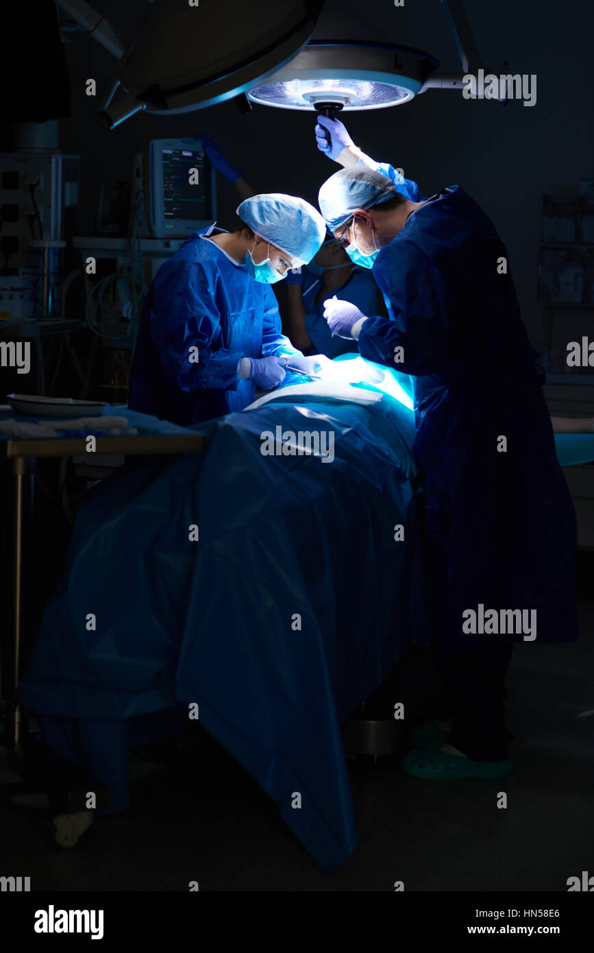 Woman operating table hospital hi-res stock photography and images - Alamy