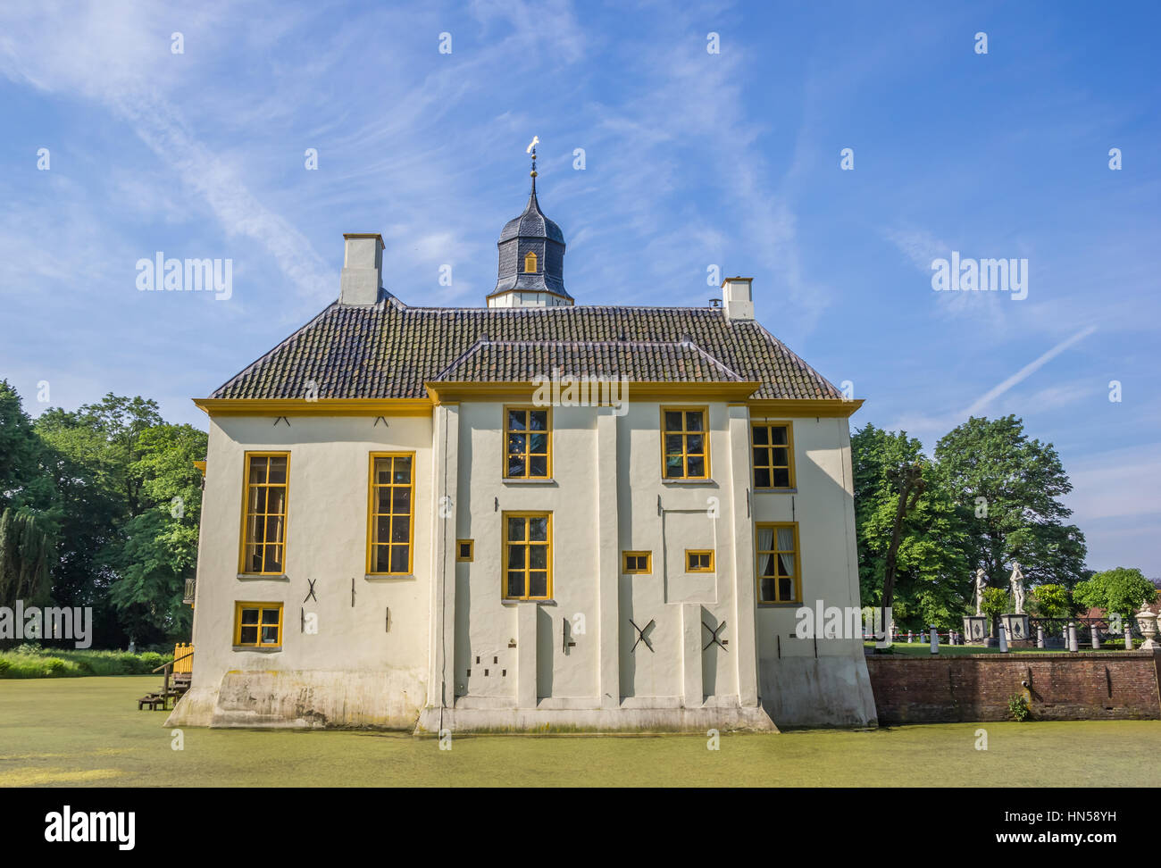 Old dutch mansion Fraeylemaborg in Slochteren, Netherlands Stock Photo ...