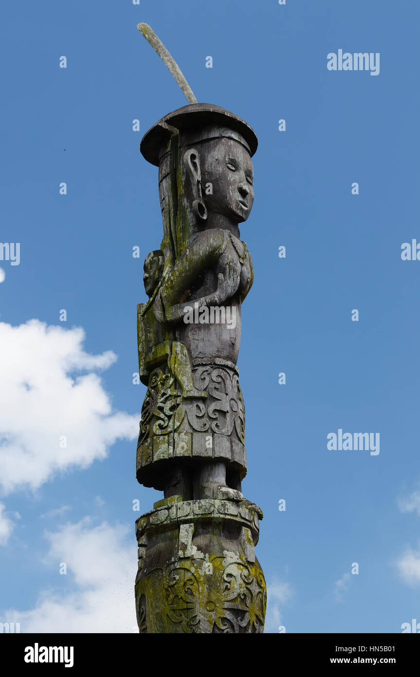 Dayak kalimantan hi-res stock photography and images - Alamy