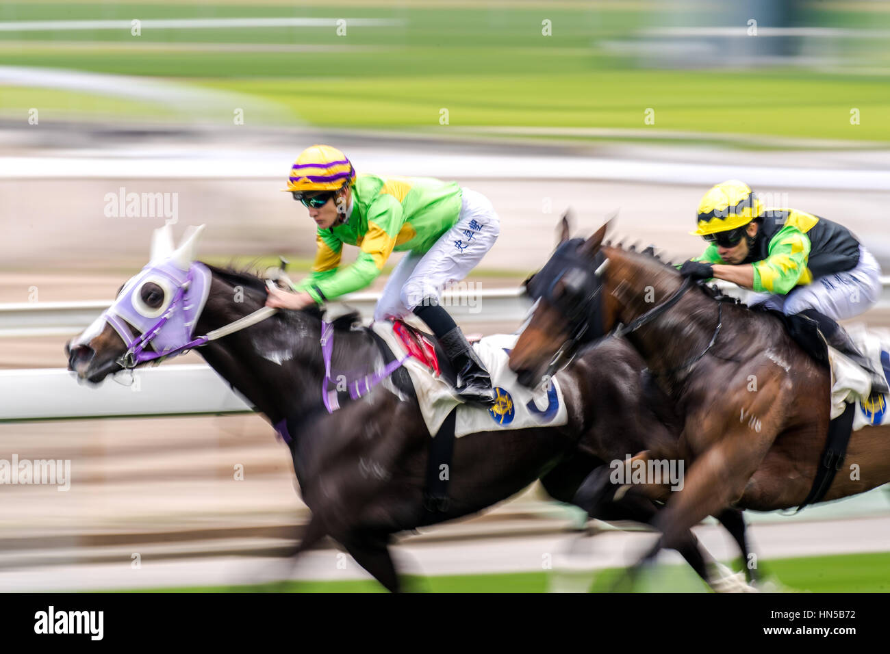 Push racing hi-res stock photography and images - Alamy