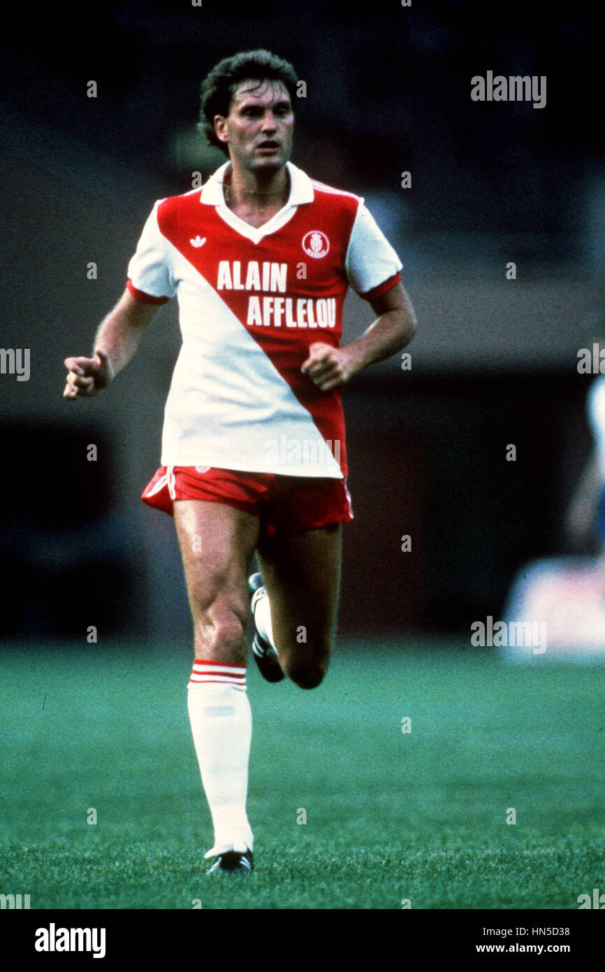 Glenn hoddle hi-res stock photography and images - Alamy