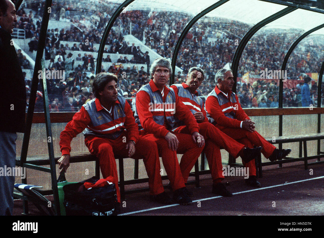 LIVERPOOL BENCH LIVERPOOL EUROPEAN CUP FINAL 01 May 1983 Stock Photo ...
