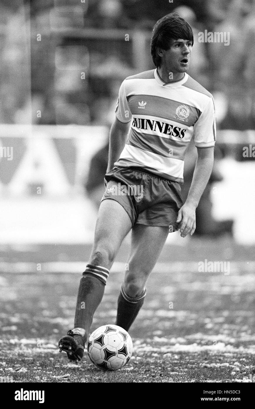 TERRY FENWICK QUEENS PARK RANGERS FC 21 February 1985 Stock Photo - Alamy