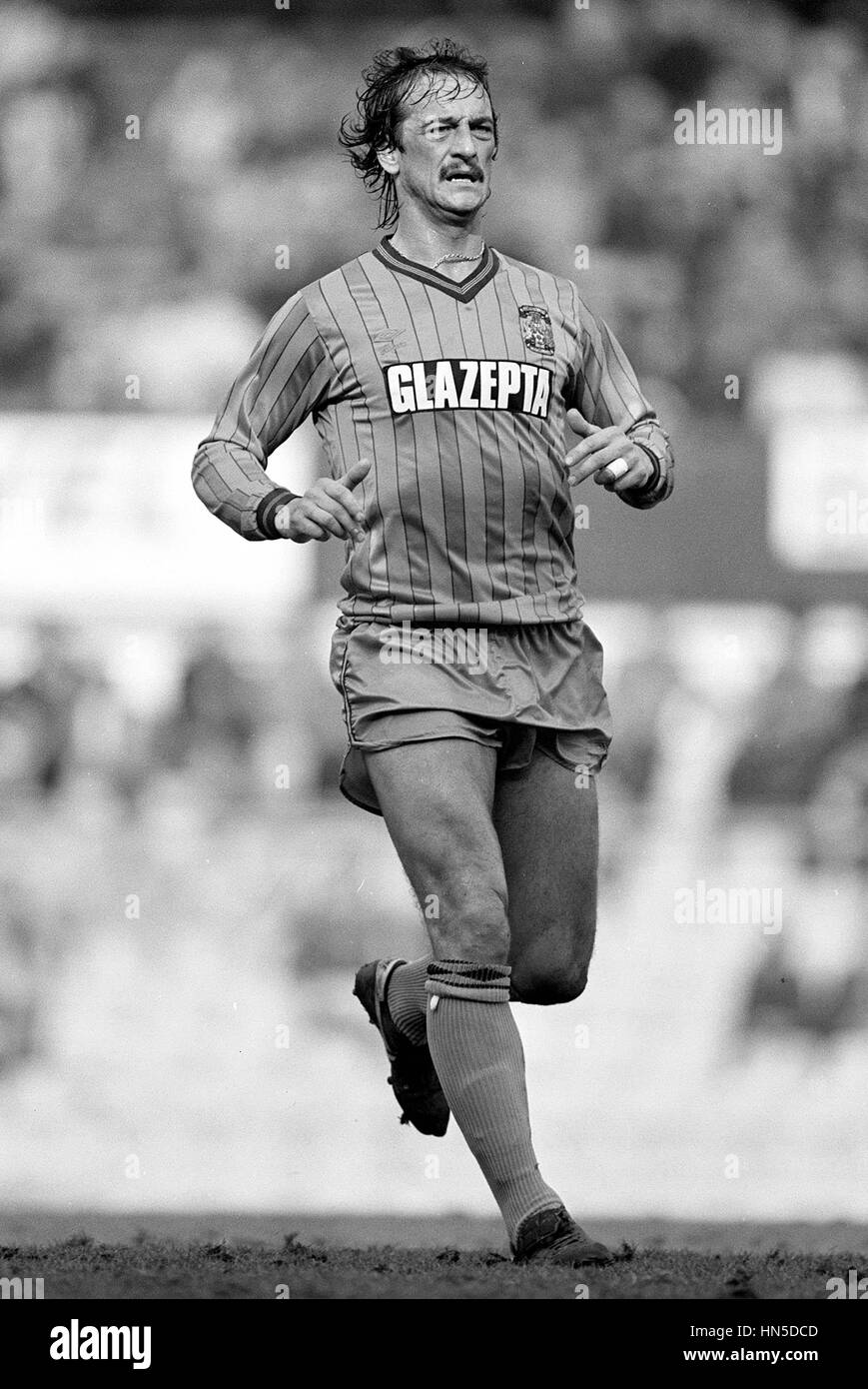 KENNY HIBBITT COVENRTY CITY FC 01 February 1985 Stock Photo - Alamy