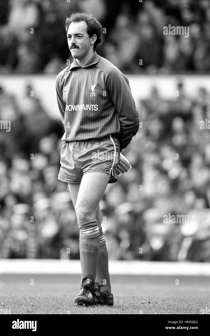 BRUCE GROBBELAAR LIVERPOOL FC 16 April 1985 Stock Photo - Alamy