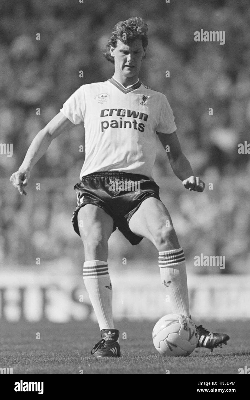 Gary gillespie hi-res stock photography and images - Alamy