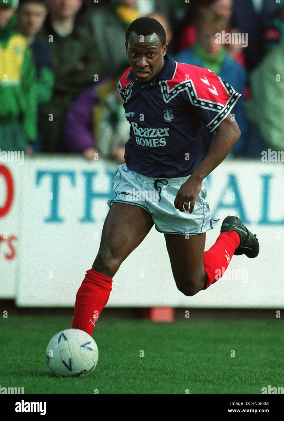 RICHARD CADETTE FALKIRK FC 06 April 1992 Stock Photo - Alamy