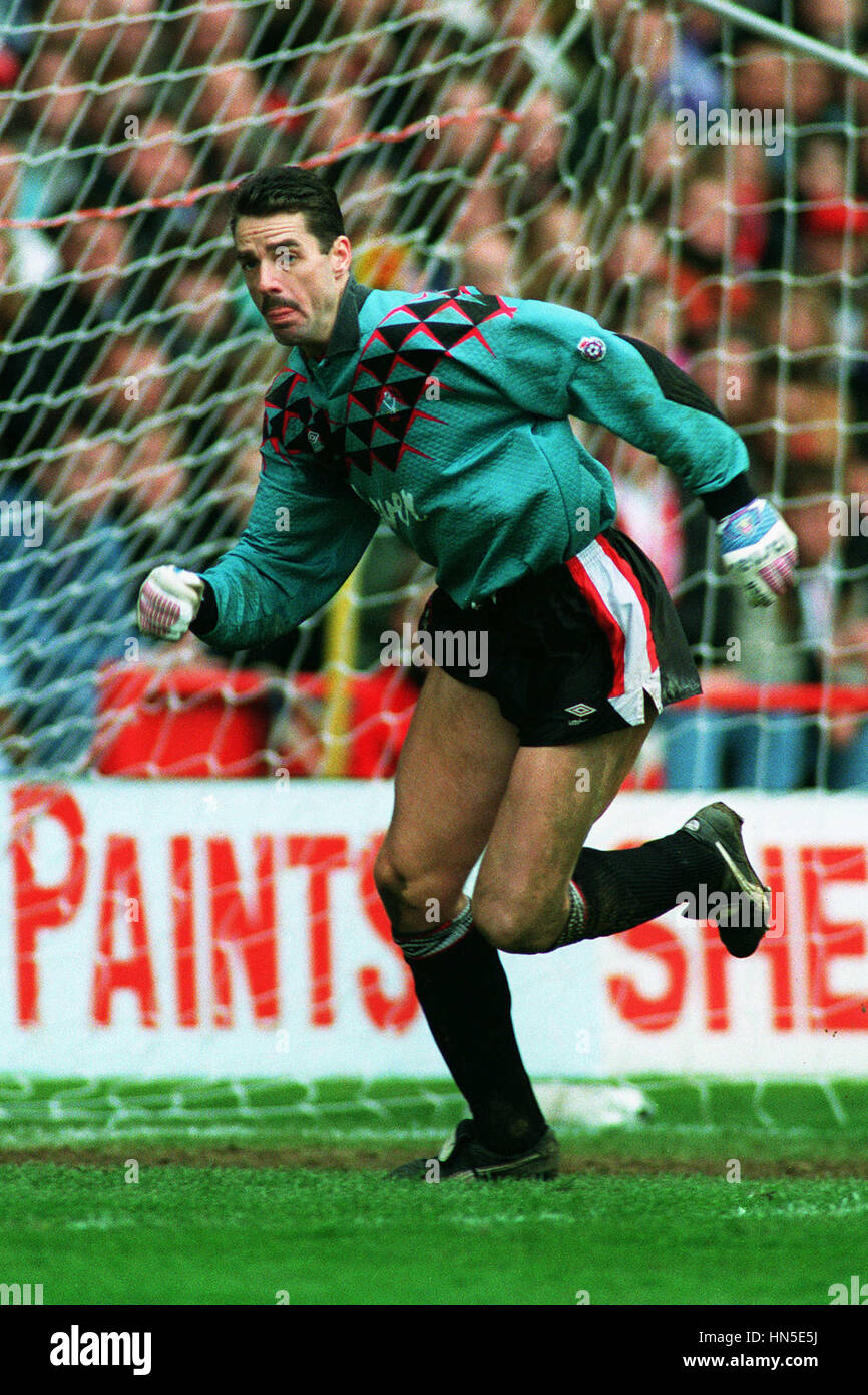 MEL REES SHEFFIELD UNITED FC 21 April 1992 Stock Photo - Alamy