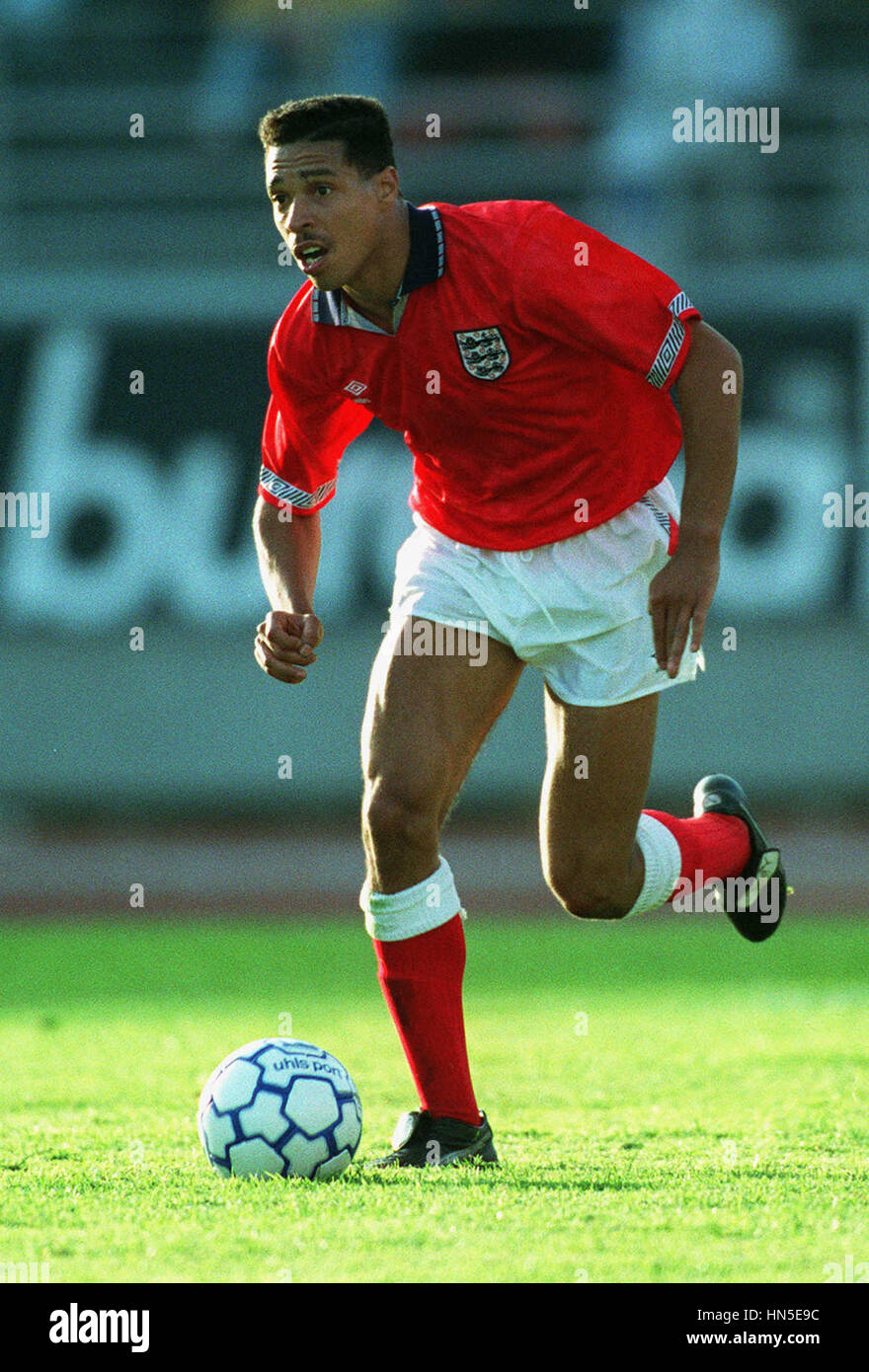 DES WALKER ENGLAND & SAMPDORIA 04 June 1992 Stock Photo - Alamy