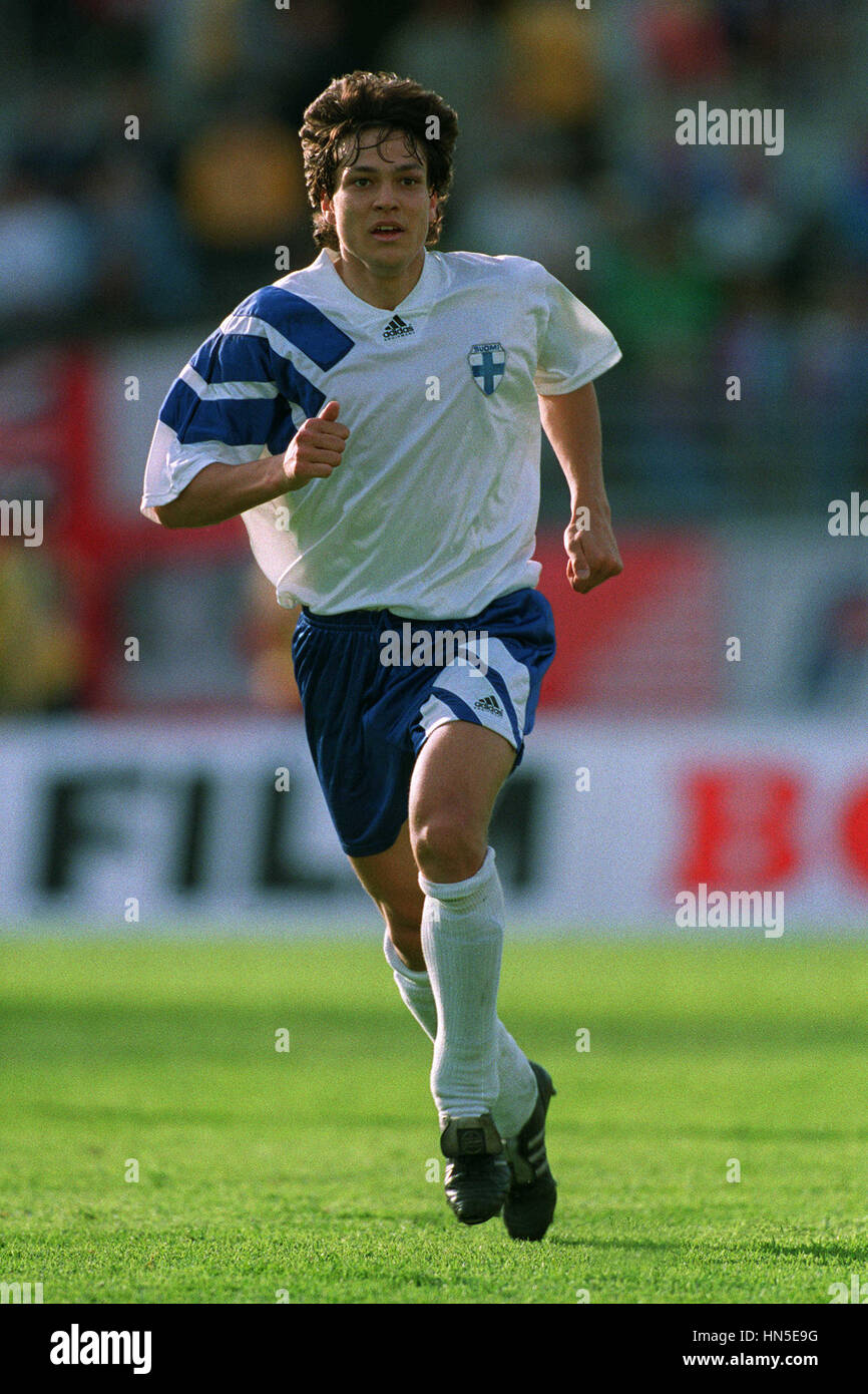 Jari litmanen hi-res stock photography and images - Alamy