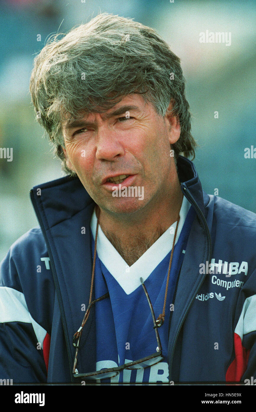 EGIL OLSEN MANAGER OF NORWAY 13 June 1992 Stock Photo - Alamy