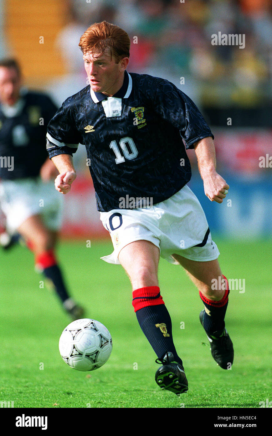 STUART MCCALL SCOTLAND & GLASGOW RANGERS FC 22 June 1992 Stock Photo ...