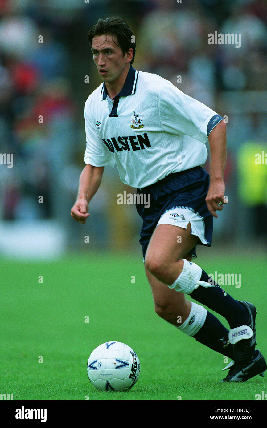 Tottenham hotspurs justin edinburgh hi-res stock photography and images ...