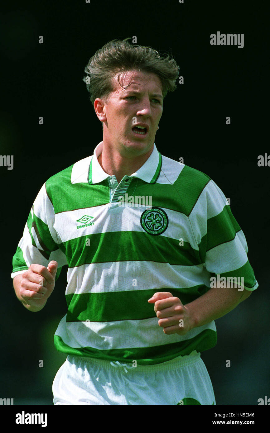 GERRY CREANEY GLASGOW CELTIC FC 03 August 1992 Stock Photo - Alamy