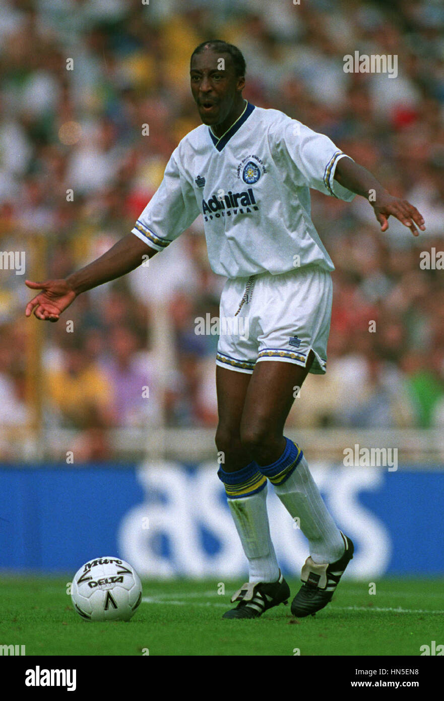CHRIS WHYTE LEEDS UNITED FC 10 August 1992 Stock Photo - Alamy