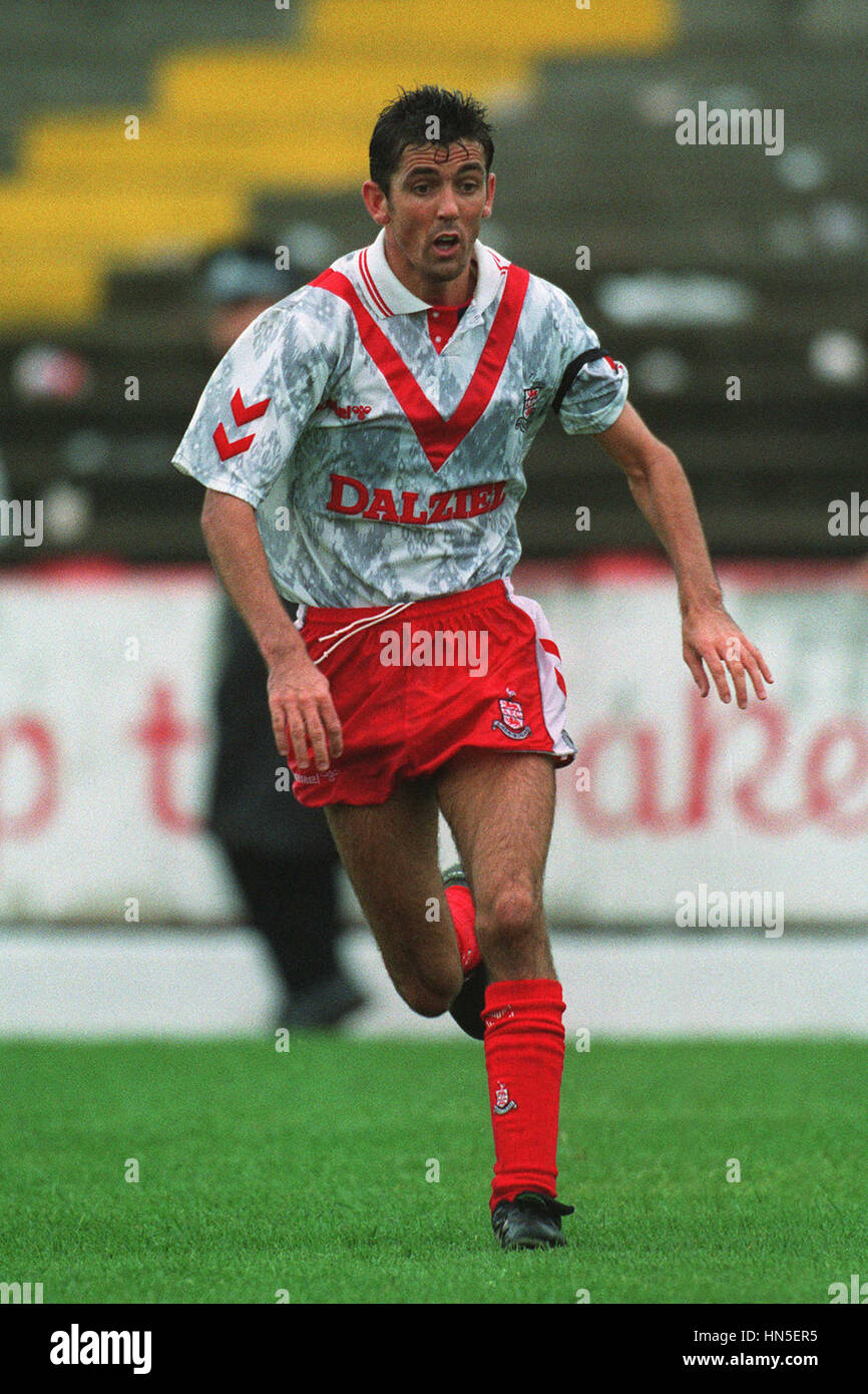 NEIL SMILLIE BRENTFORD FC 11 August 1992 Stock Photo - Alamy