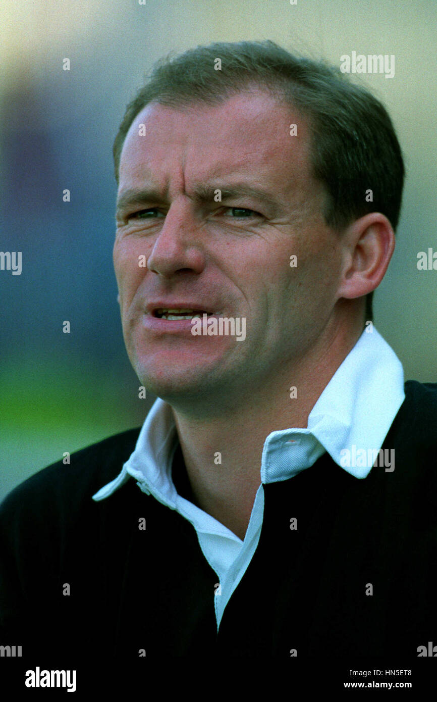 STEVE COPPELL CRYSTAL PALACE FC 17 August 1992 Stock Photo - Alamy