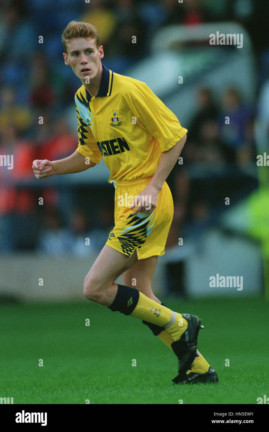 John hendry tottenham hi-res stock photography and images - Alamy