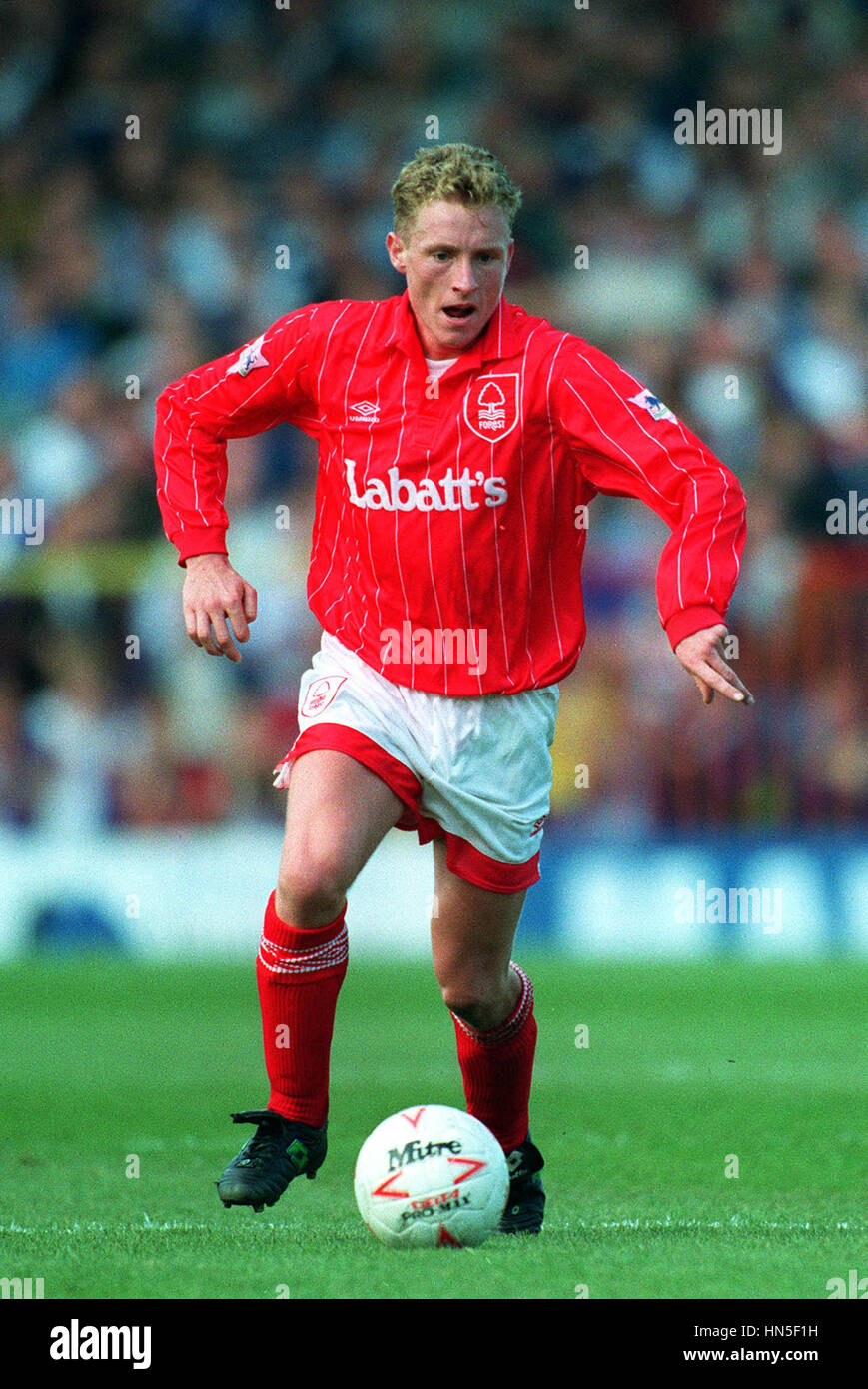 SCOT GEMMILL NOTTINGHAM FOREST FC 06 September 1992 Stock Photo - Alamy