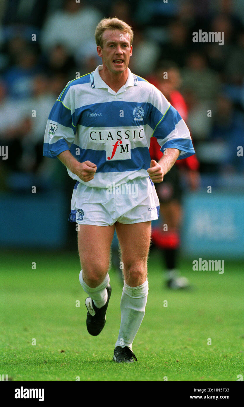 Simon barker hi-res stock photography and images - Alamy