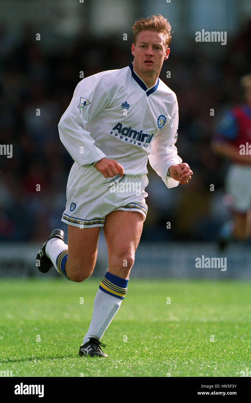 DAVID BATTY LEEDS UNITED FC 14 September 1992 Stock Photo - Alamy
