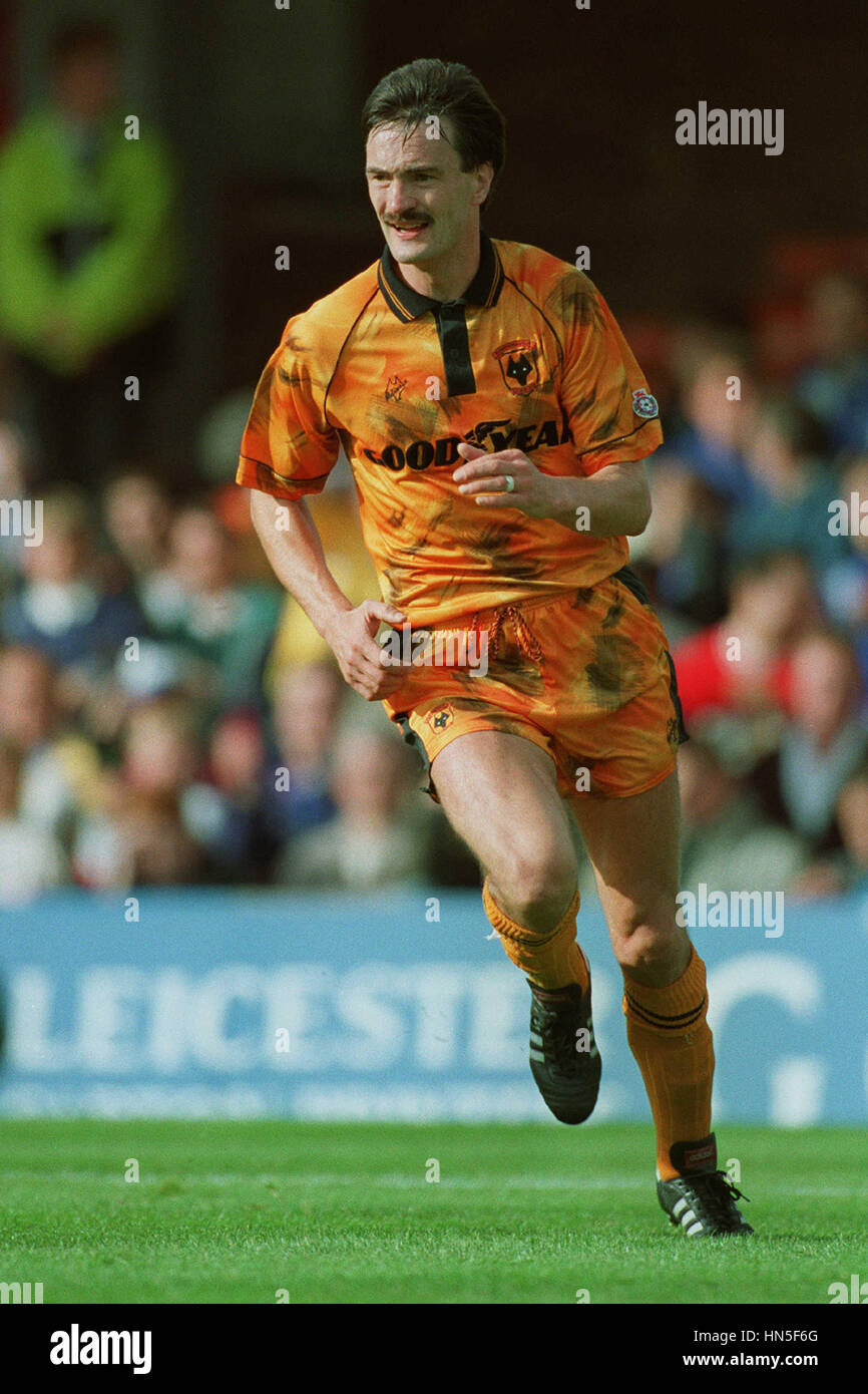 DEREK MOUNTFIELD WOLVERHAMPTON WANDERERS FC 22 September 1992 Stock ...