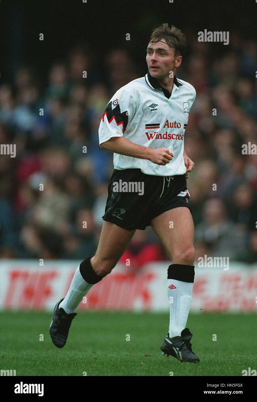 PAUL SIMPSON DERBY COUNTY FC 12 October 1992 Stock Photo - Alamy