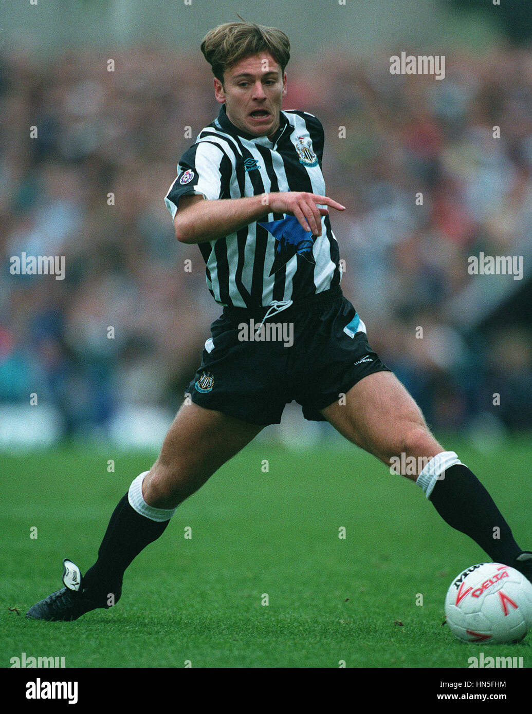 JOHN BERESFORD NEWCASTLE UNITED FC 12 October 1992 Stock Photo - Alamy
