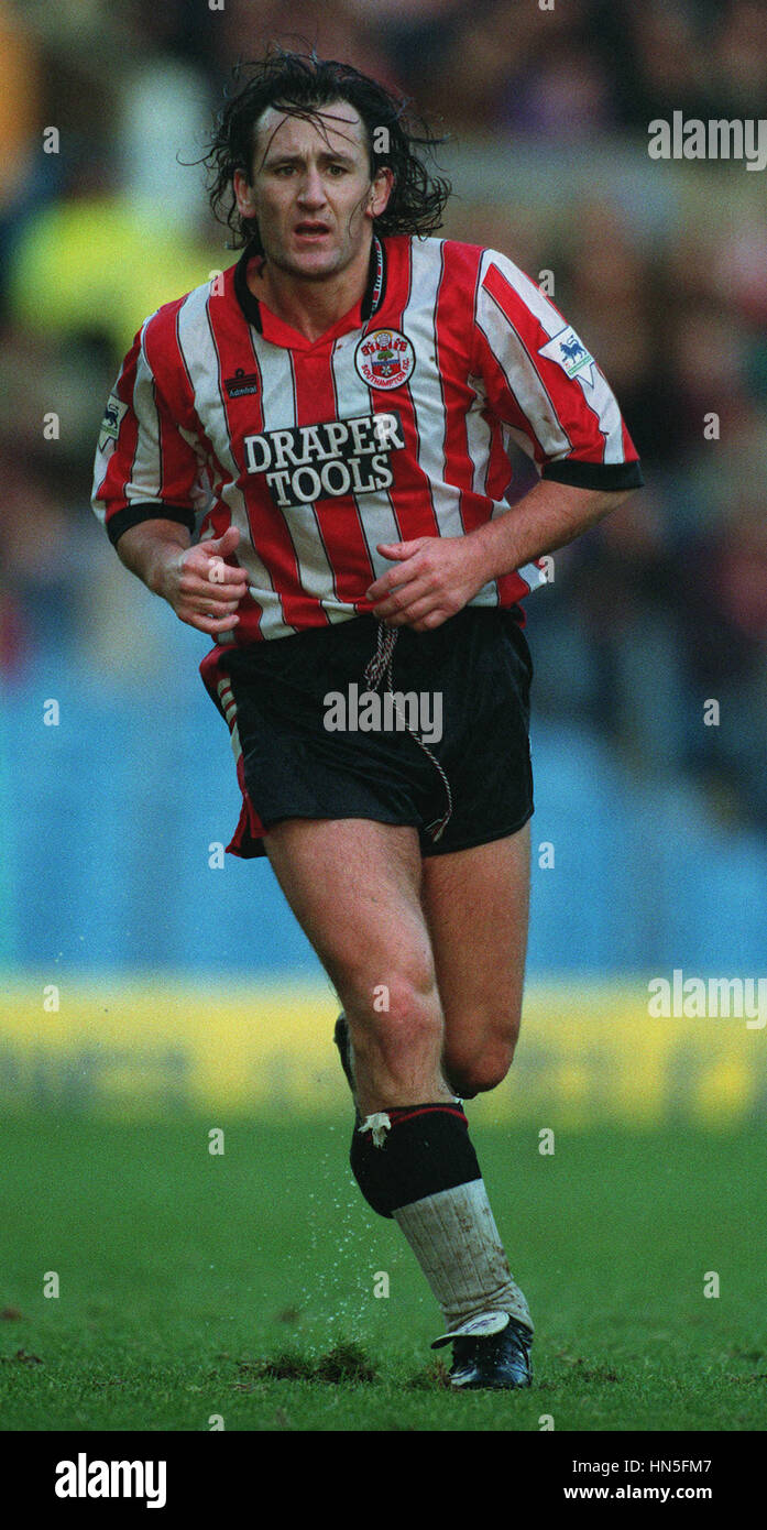 TERRY HURLOCK SOUTHAMPTON FC 26 October 1992 Stock Photo - Alamy