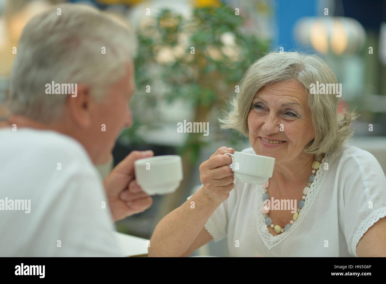 couple on date Stock Photo - Alamy