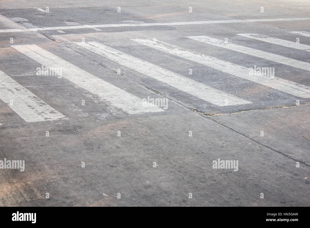 Dirty asphalt hi-res stock photography and images - Alamy