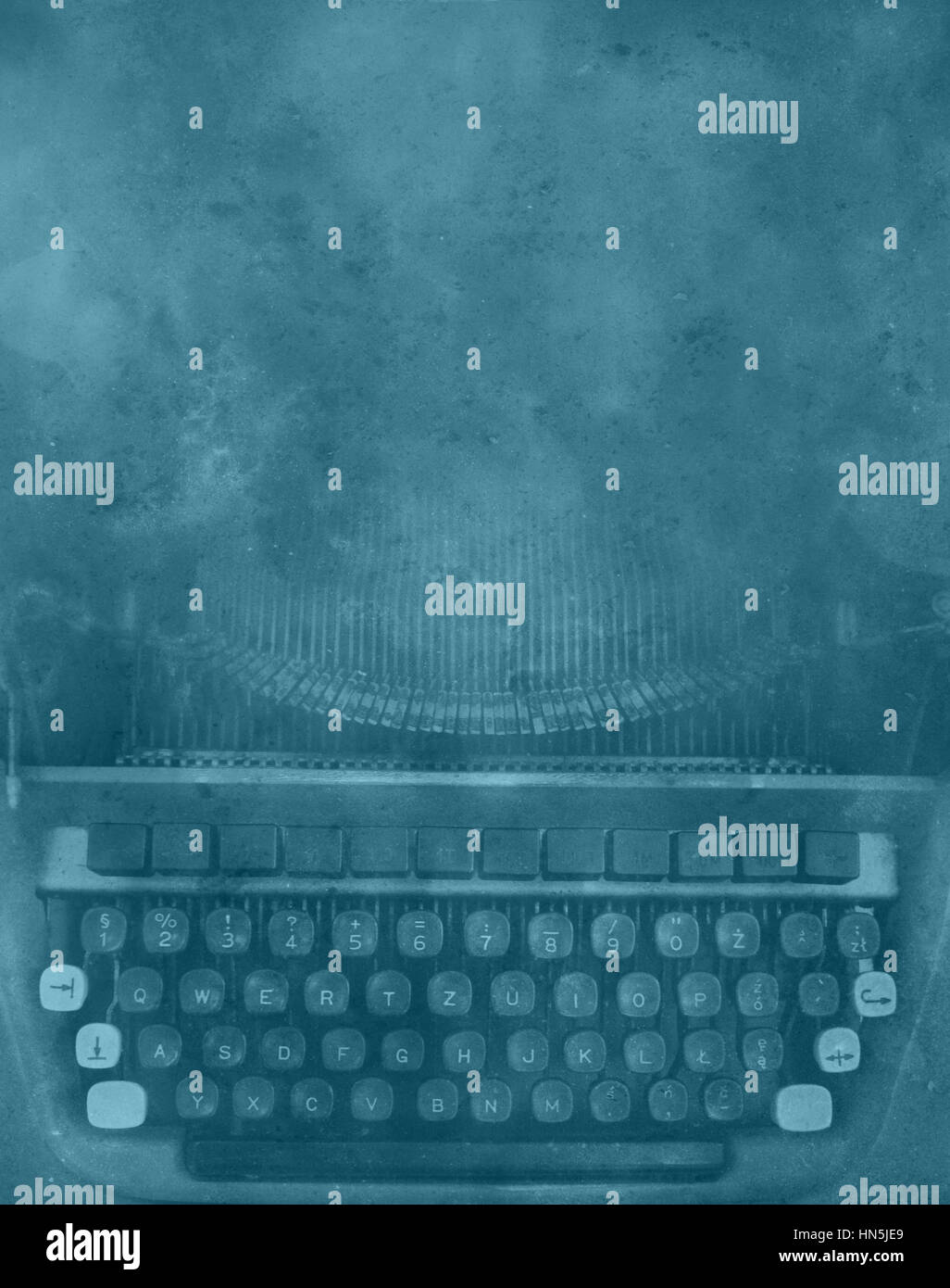 Damaged typewriter hi-res stock photography and images - Alamy