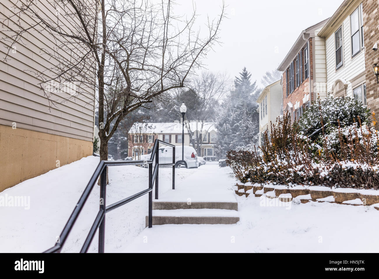 Frozen stairs hi-res stock photography and images - Alamy