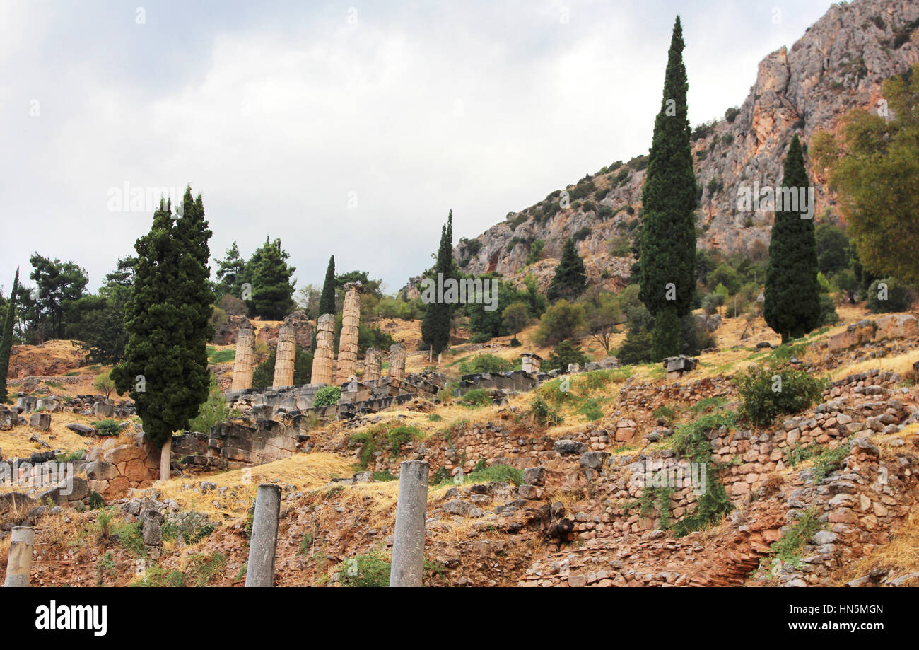Grecian valley delphi hi-res stock photography and images - Alamy