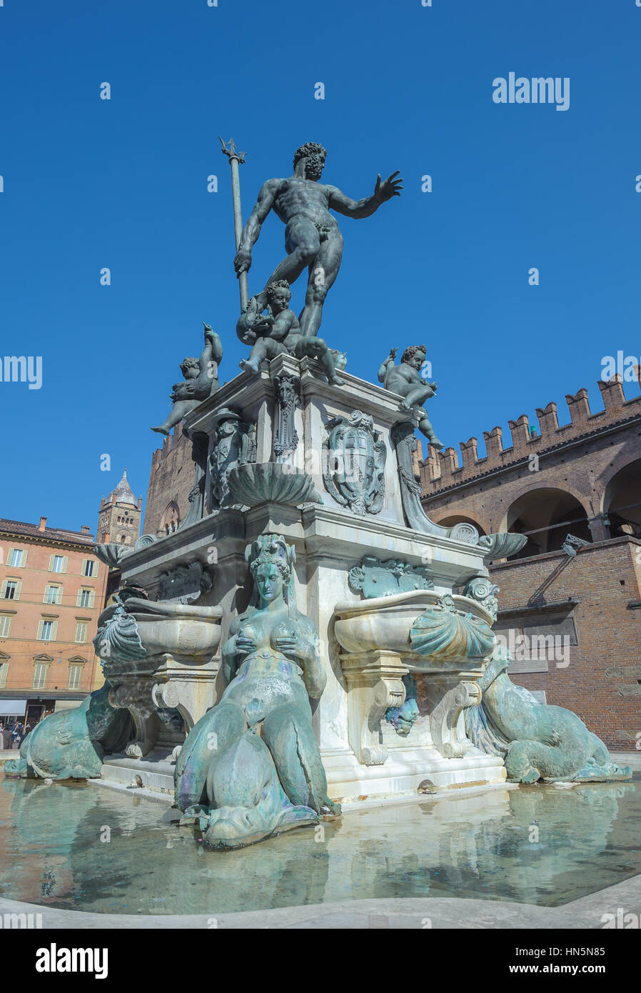 Fountain of Neptune in Bologna, Italy Stock Photo - Alamy
