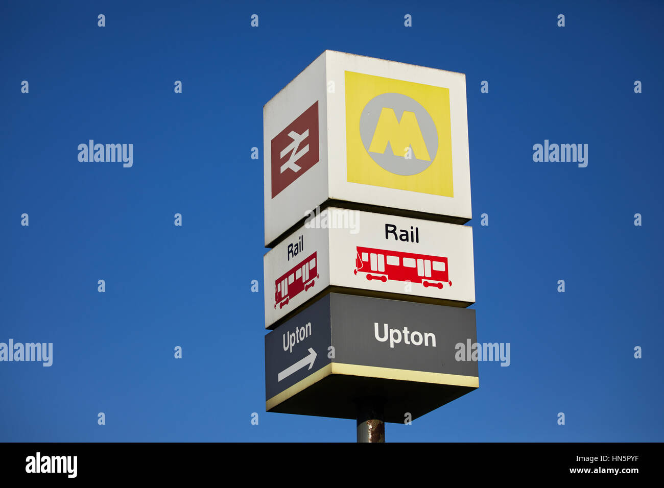 Wirral railways hi-res stock photography and images - Alamy