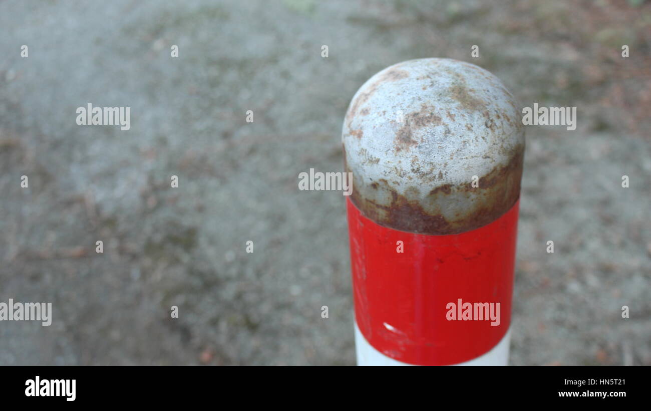 Metal post to stop cars Stock Photo - Alamy