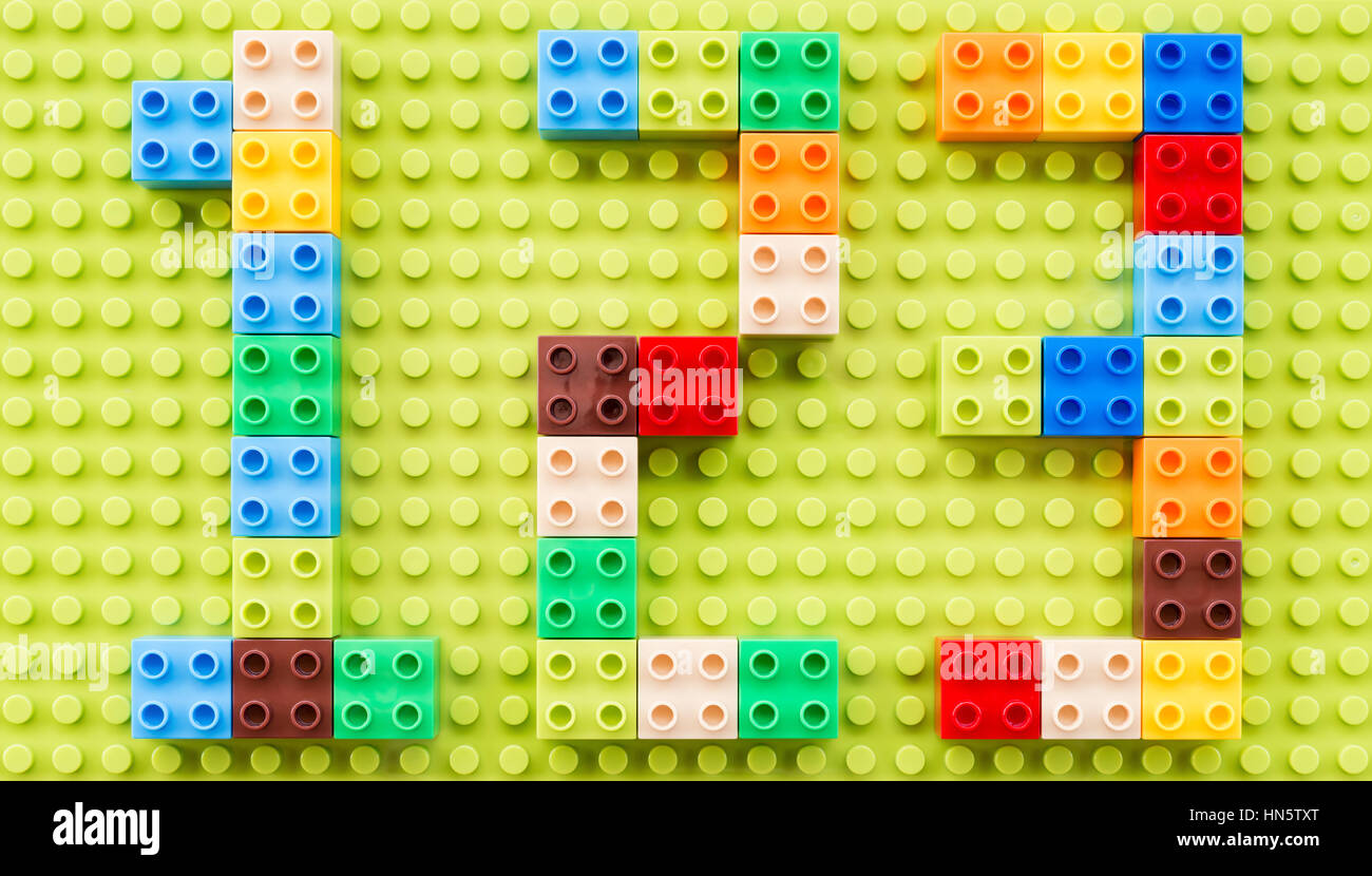 Cube shaped structure hi-res stock photography and images - Alamy