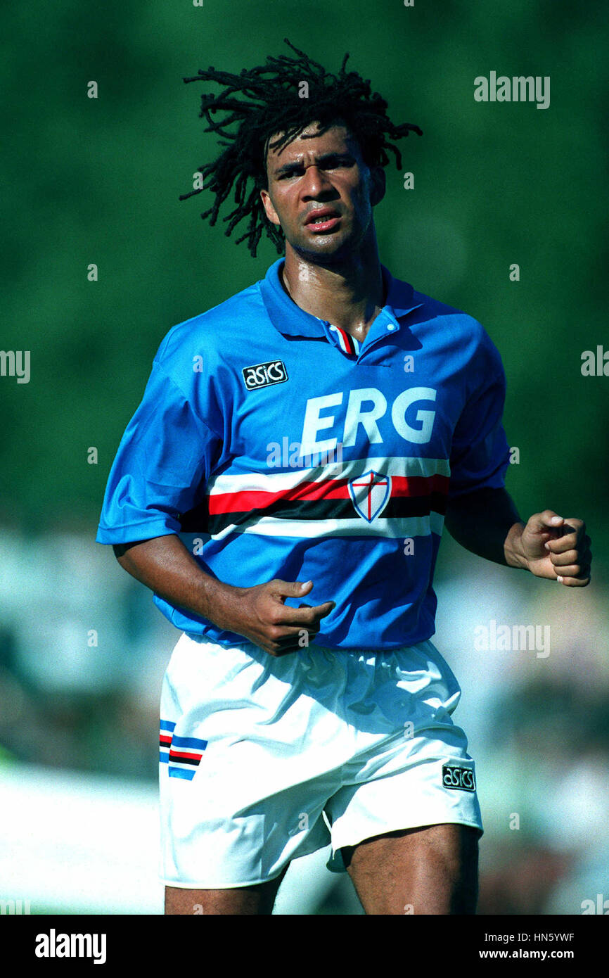 Ruud gullit sampdoria fc 02 hi-res stock photography and images - Alamy
