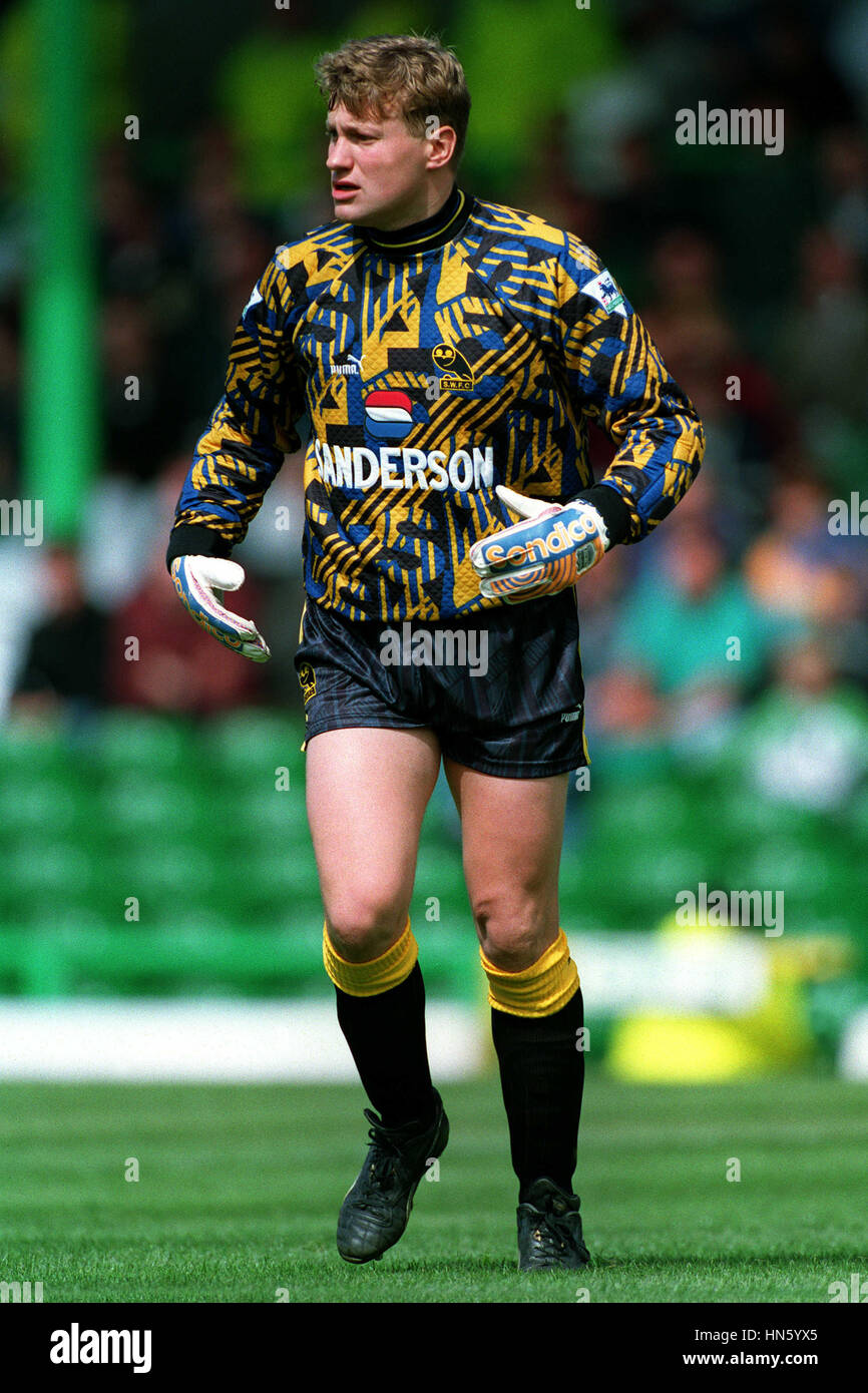 KEVIN PRESSMAN SHEFFIELD WEDNESDAY FC 02 August 1993 Stock Photo - Alamy