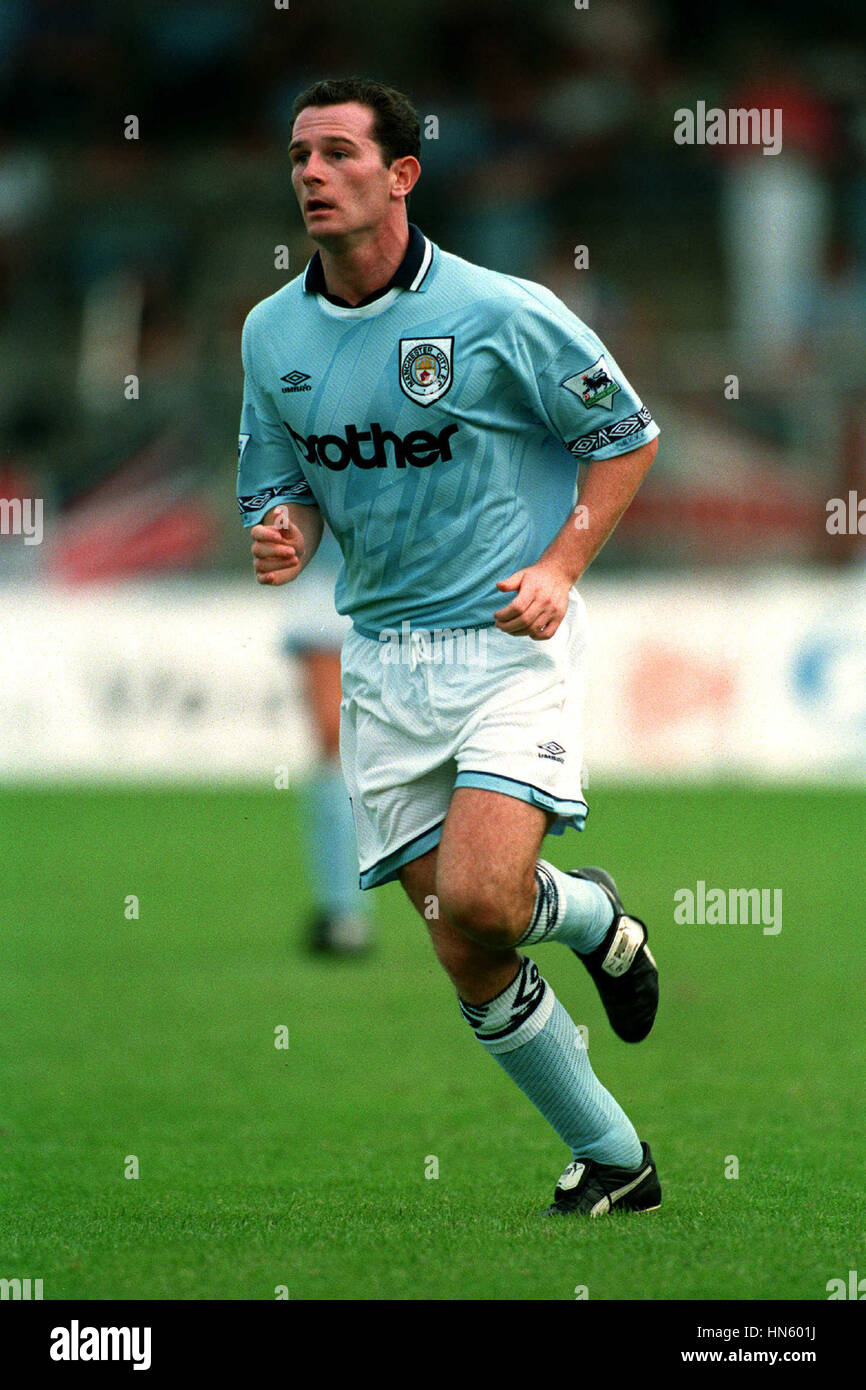 MICHAEL SHERON MANCHESTER CITY FC 11 August 1993 Stock Photo - Alamy