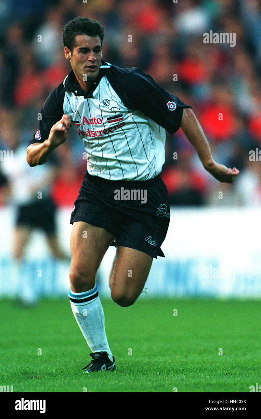 John harkes hi-res stock photography and images - Alamy
