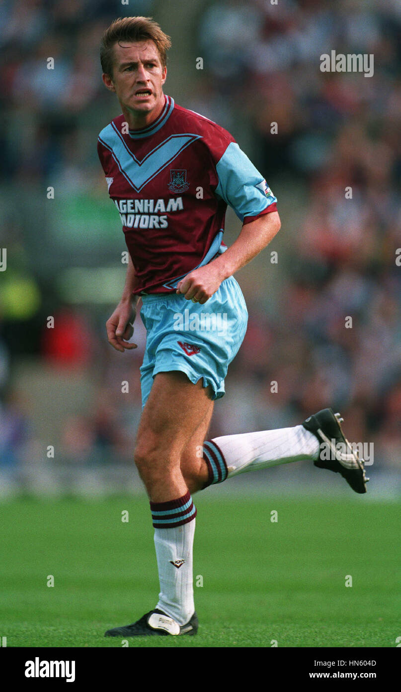 LEE CHAPMAN WEST HAM UNITED FC 19 September 1993 Stock Photo - Alamy