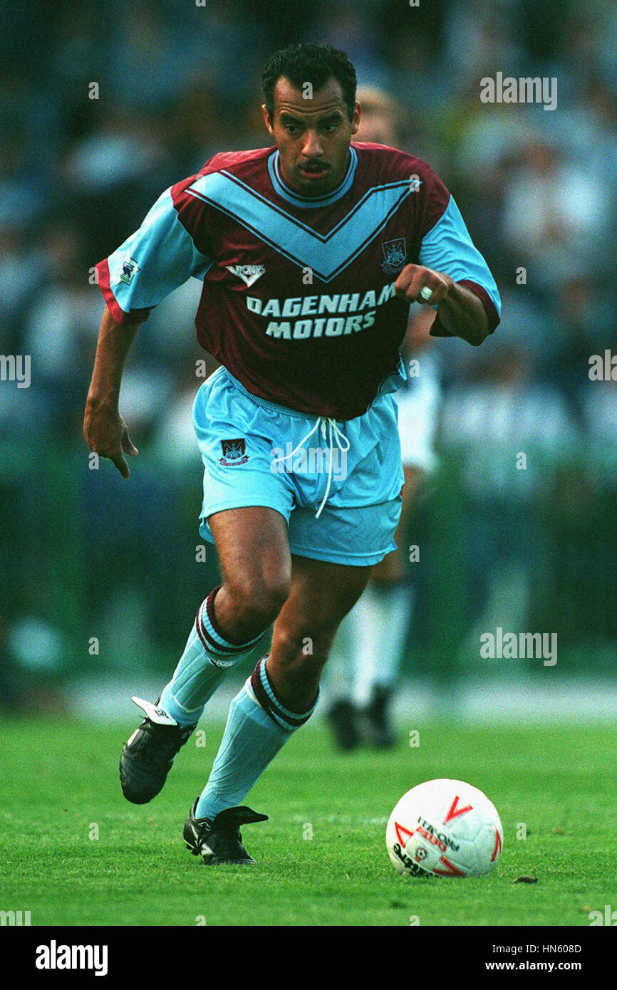 Danny williamson hi-res stock photography and images - Alamy