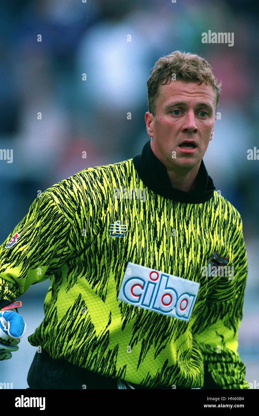 Paul crichton hi-res stock photography and images - Alamy