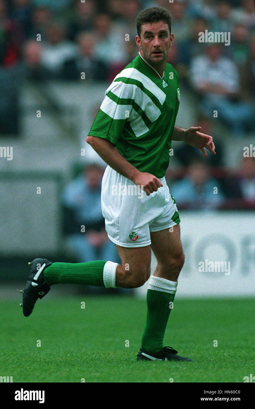 John aldridge eire tranmere rovers hi-res stock photography and images ...