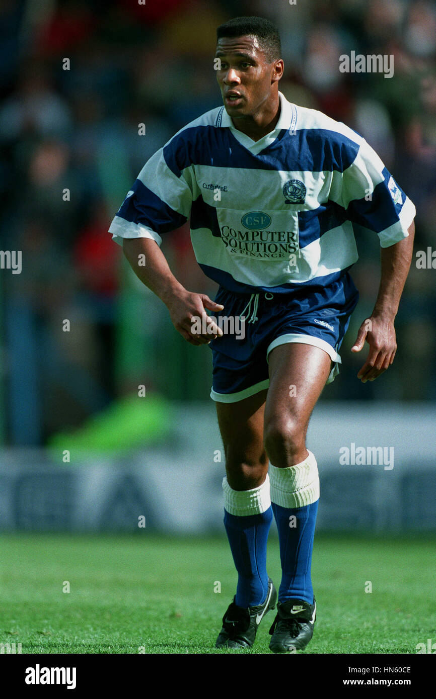 Les ferdinand queens park hi-res stock photography and images - Alamy