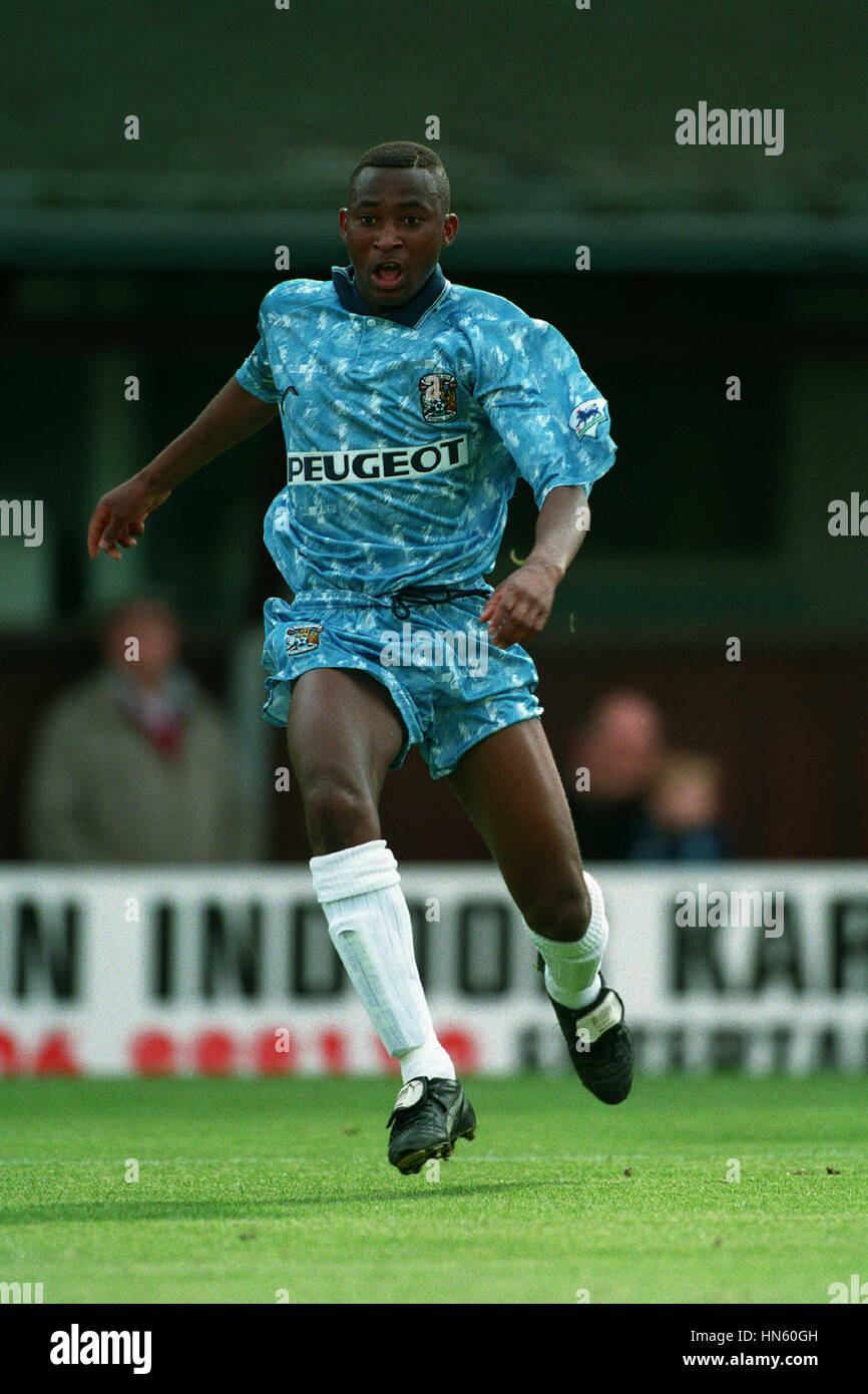 Peter ndlovu hi-res stock photography and images - Alamy