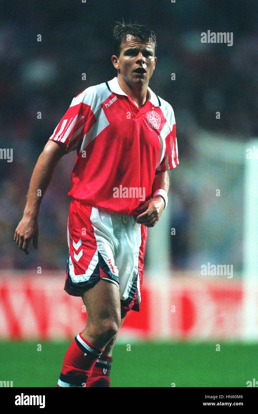 JAKOB KJELDBERG DENMARK & CHELSEA FC 16 October 1993 Stock Photo - Alamy