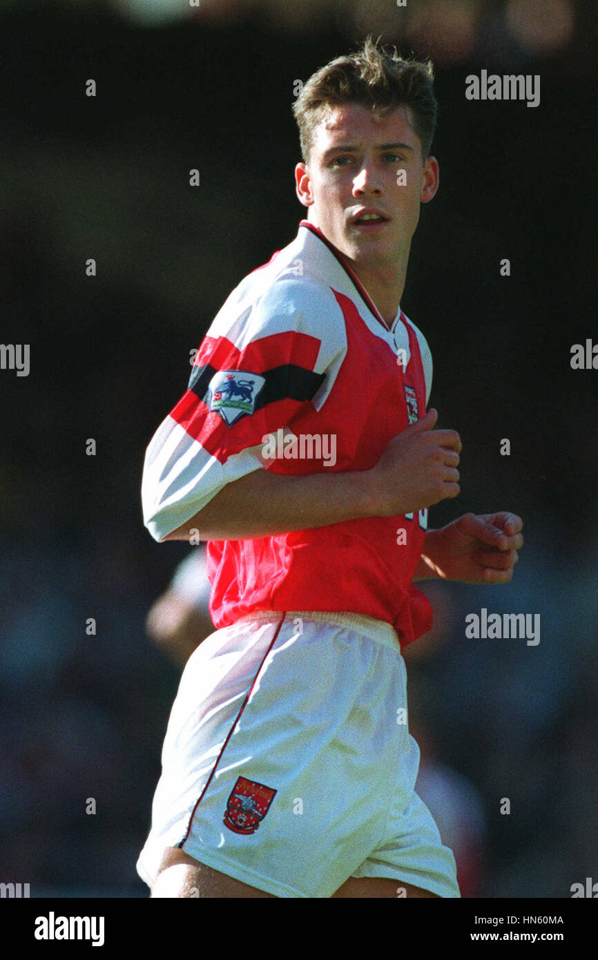 NEIL HEANEY ARSENAL FC 18 October 1993 Stock Photo - Alamy